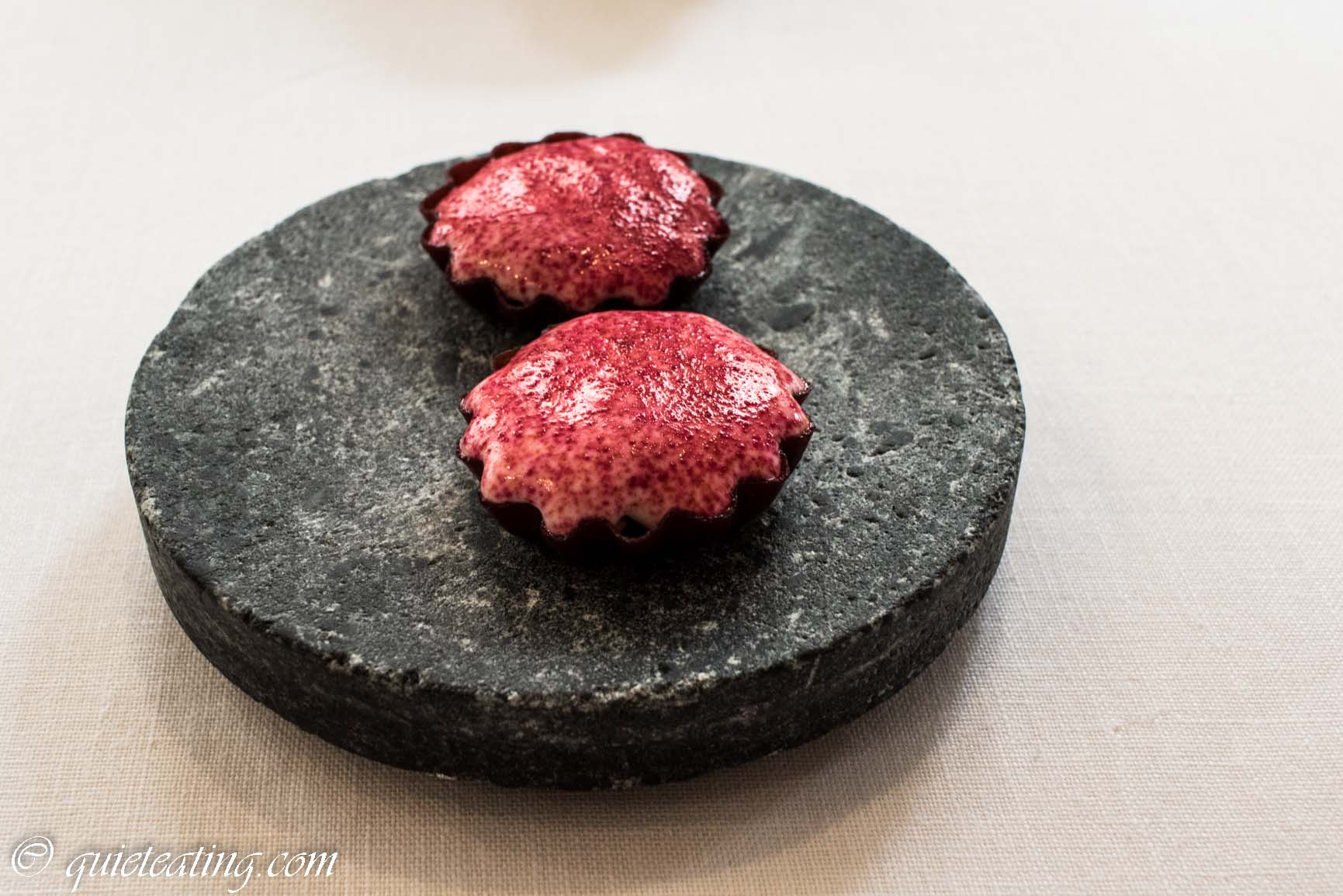 Roganic - Quieteating